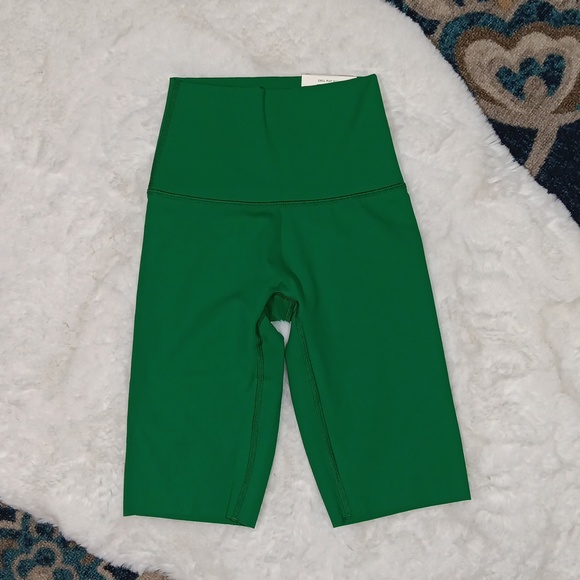 aerie | Shorts | New Aerie Green High Rise Athletic Bike Shorts Xxs ...